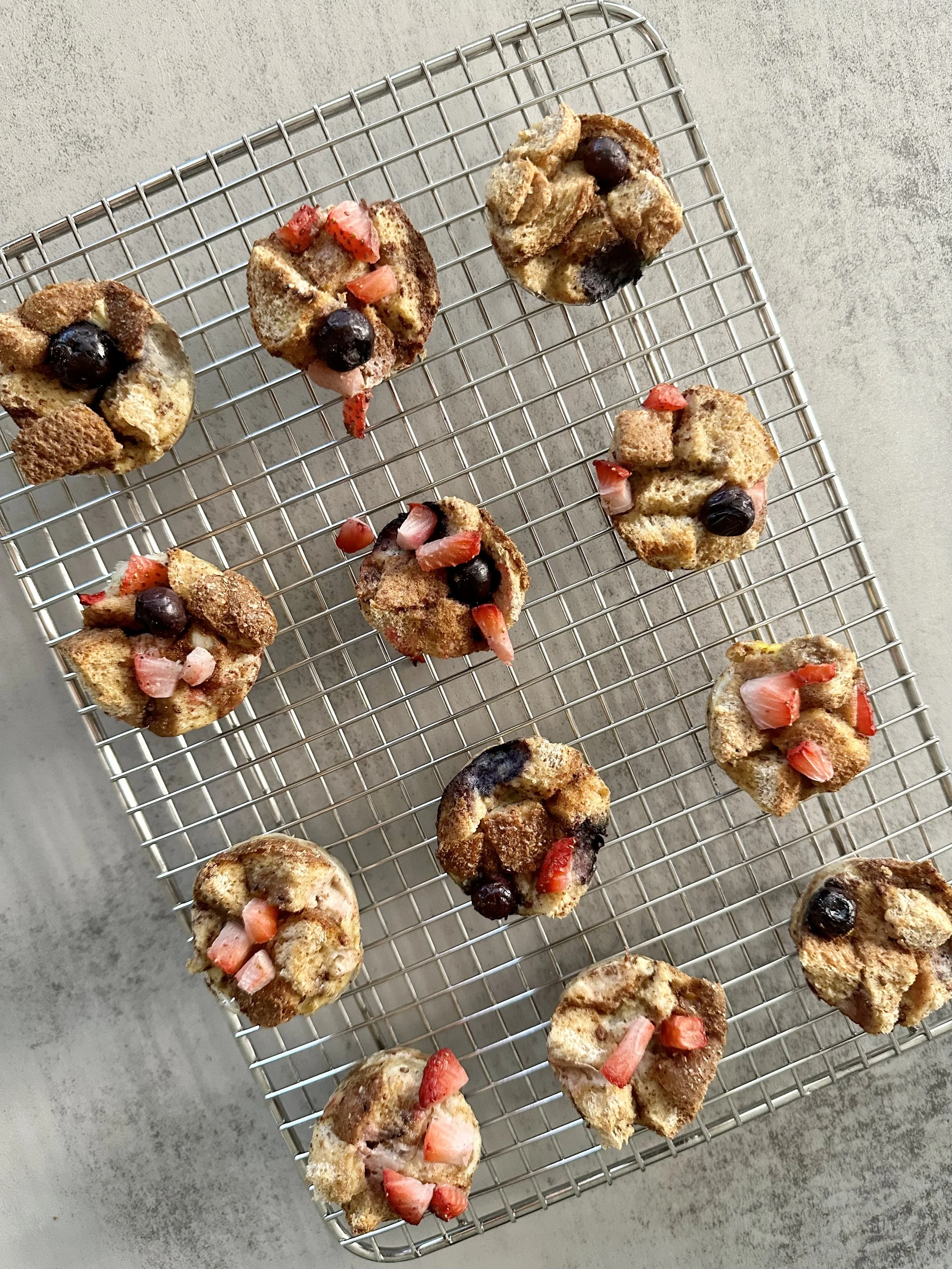 Mini French Toast Cups (using leftover sandwich crust!) — My Toddler's ...