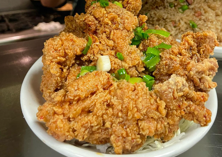 Side Street Inn - Gourmet Comfort Food — Hawaii Currents | A Guide for ...