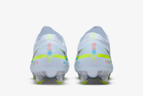 Boot Review: Nike Phantom GT2 Elite — SoccerTAKE