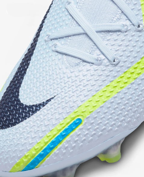Boot Review: Nike Phantom GT2 Elite — SoccerTAKE