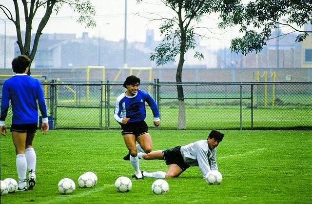 Diego Maradona's Training Guide — SoccerTAKE