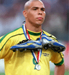 Ronaldo Nazario - R9 — SoccerTAKE