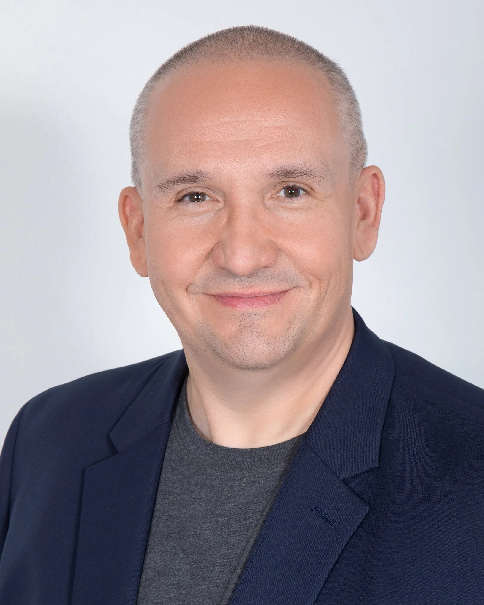 Meet The Team | Dr. Huettner Plastic Surgery Clinics