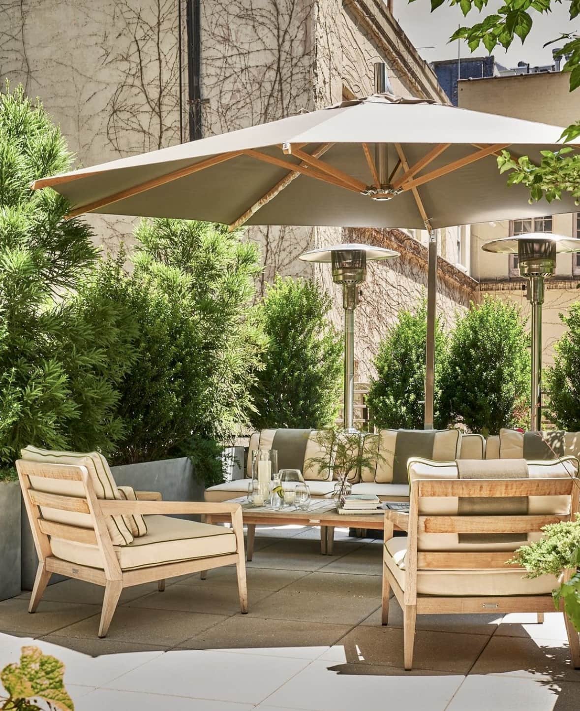 Fifth Avenue Penthouse Terrace Garden at Fasano New York Overlooking ...