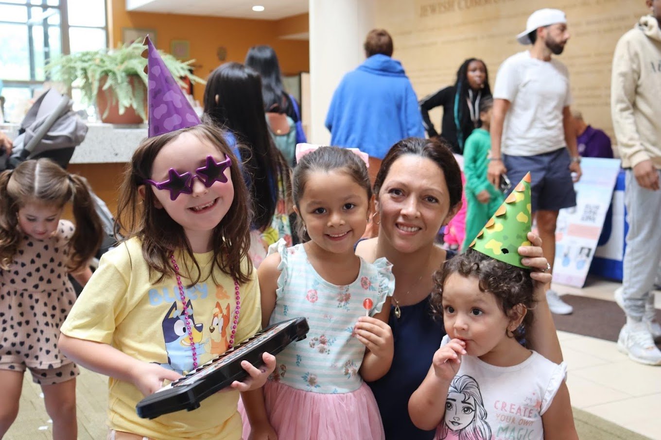 Grown-Up and Me Classes | Babies & Toddlers in Staten Island, NYC, NJ ...