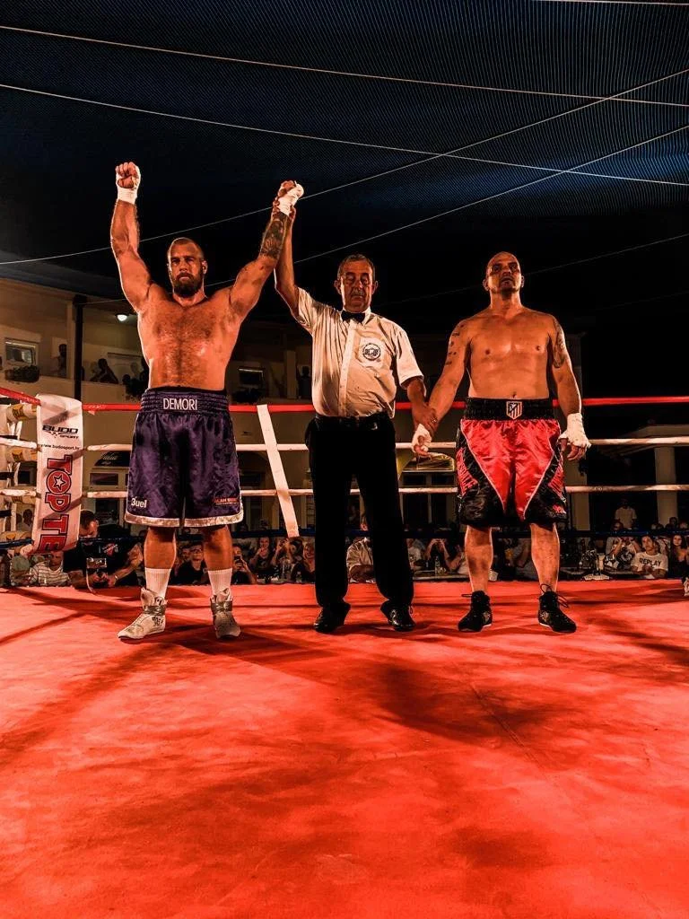 UGRO Boxteam I Profiboxen aus NRW I Hochwertiges Profiboxen in Oberhausen