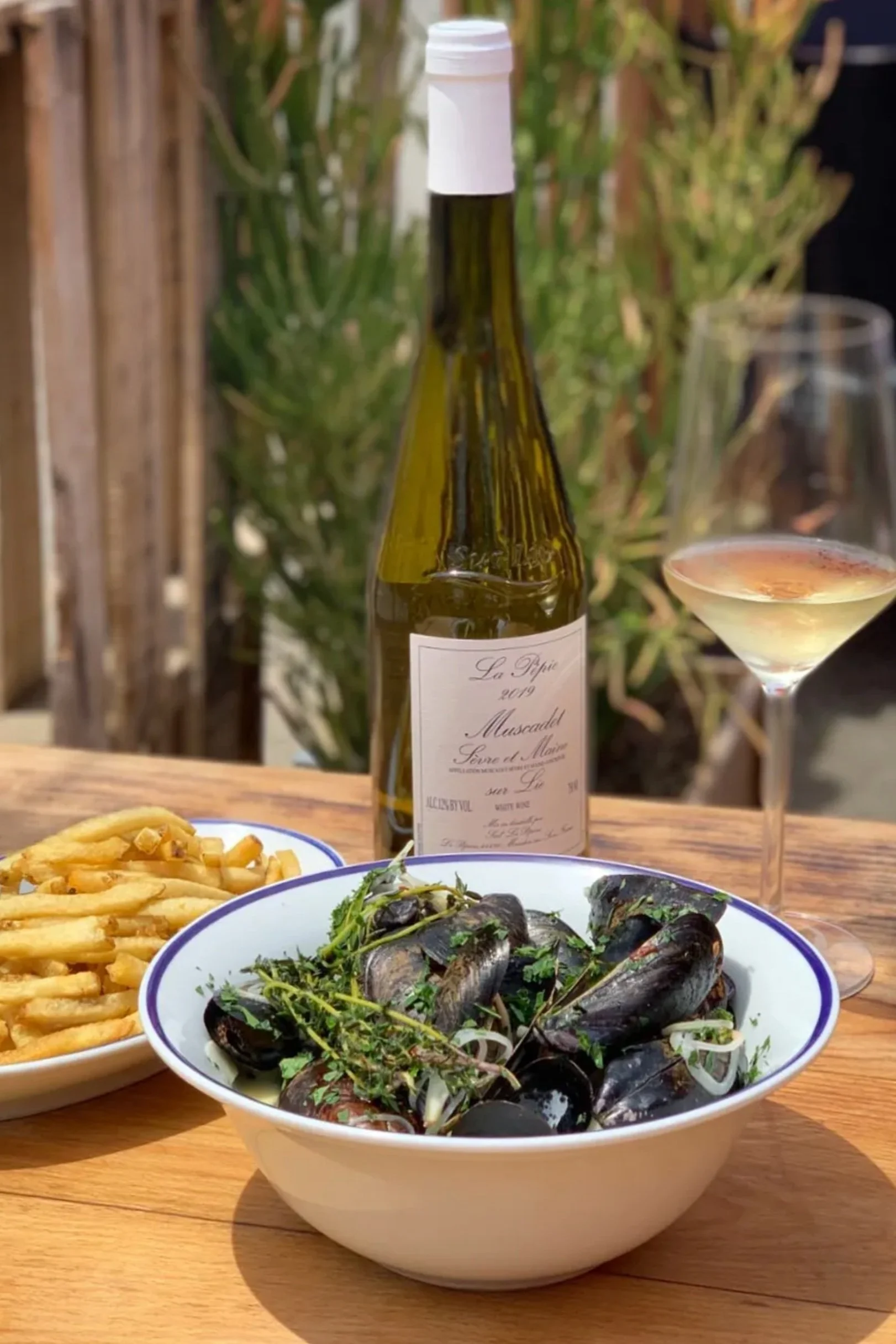 Le Valley — Petit Trois