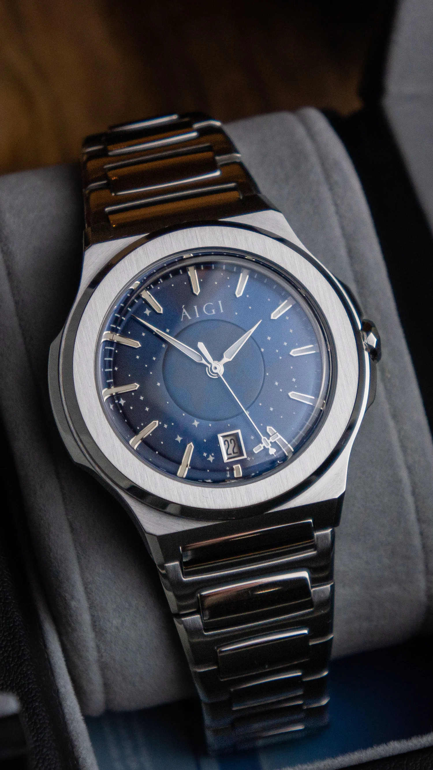 About — Watches in the North