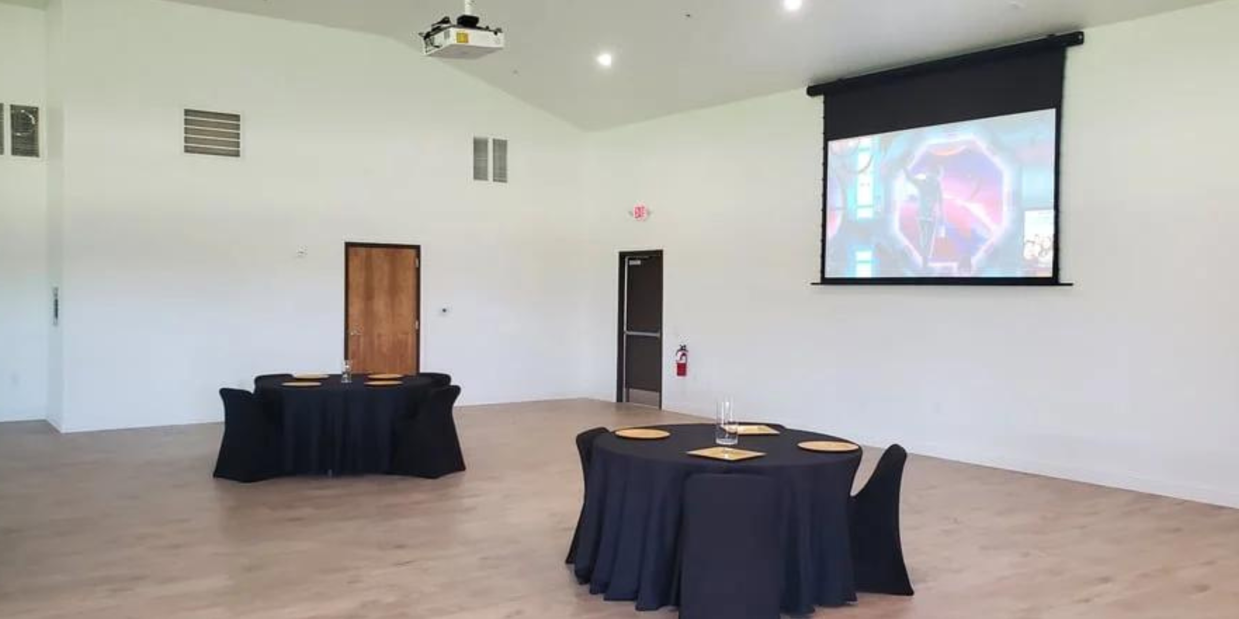 Gallery 3 — Torii & Katrina Hunter Event Center