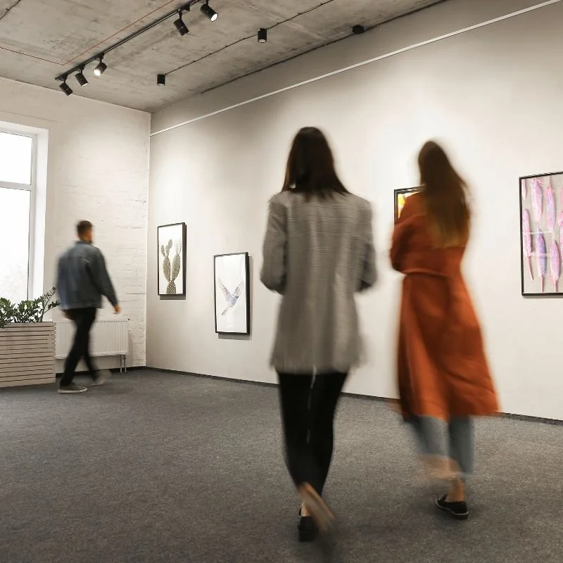 How to approach a gallery — The Curator's Salon