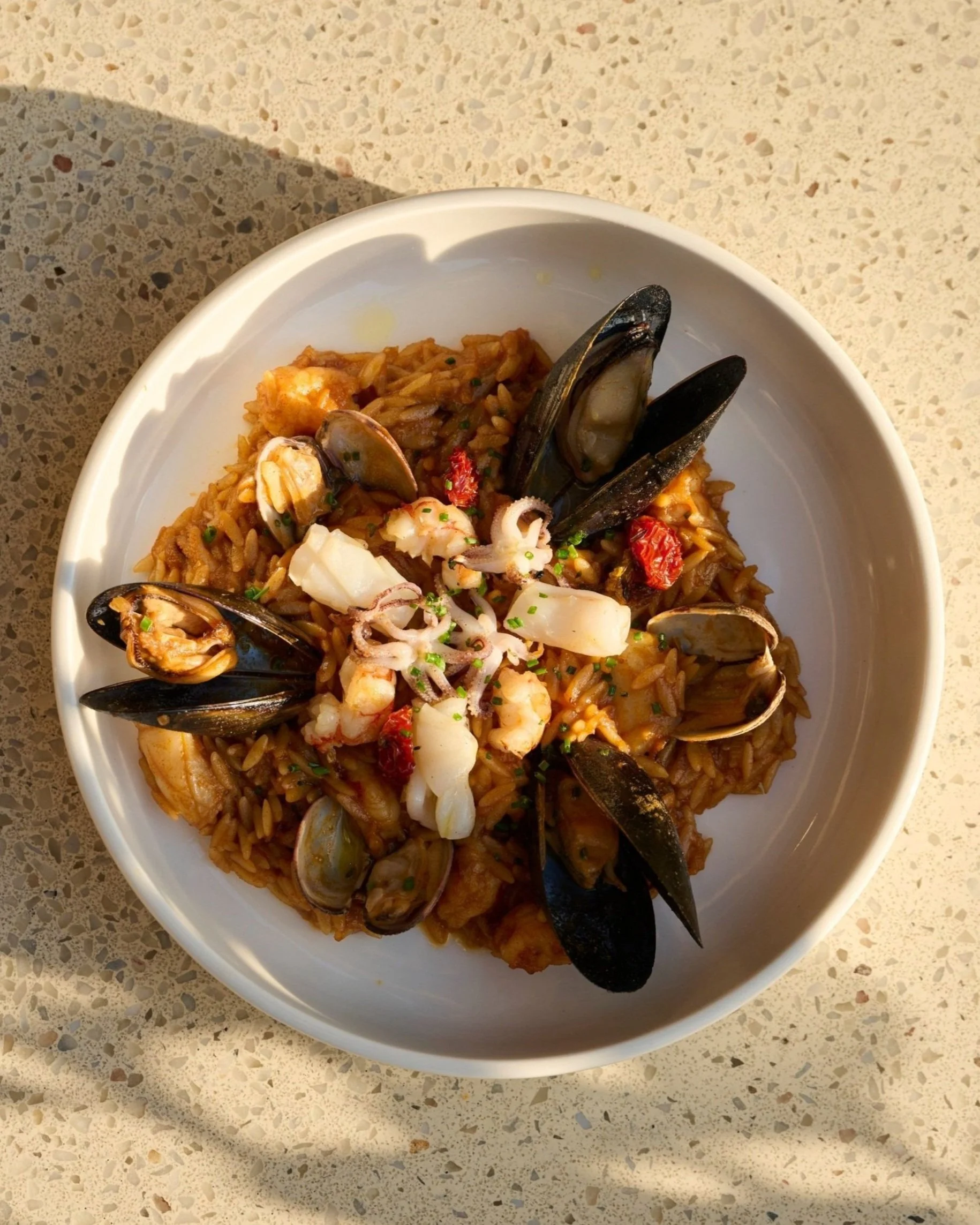 AMMOS DUBAI — AMMOS GREEK RESTAURANT