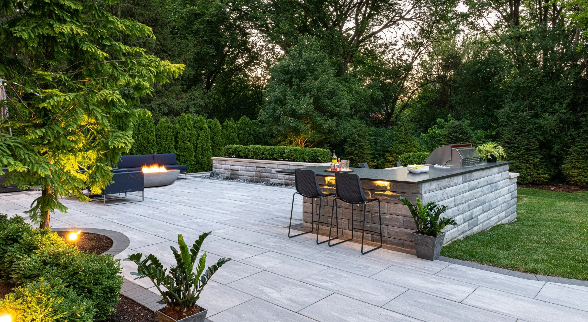 Hamburg Township, MI Landscape Design, Paver Patio, Retaining Wall ...