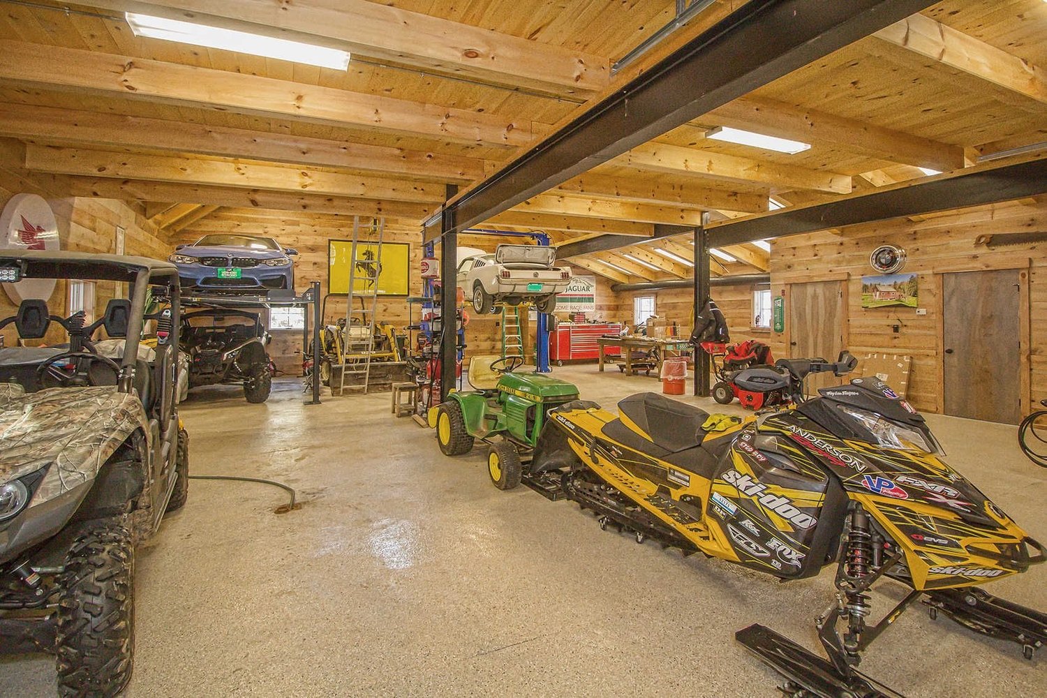 Car barn II — Vermont Barns