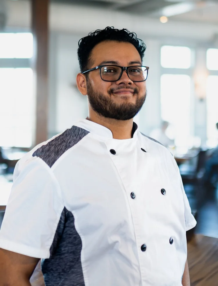 Persimmons Waterfront Restaurant | Fine Dining on the Neuse River