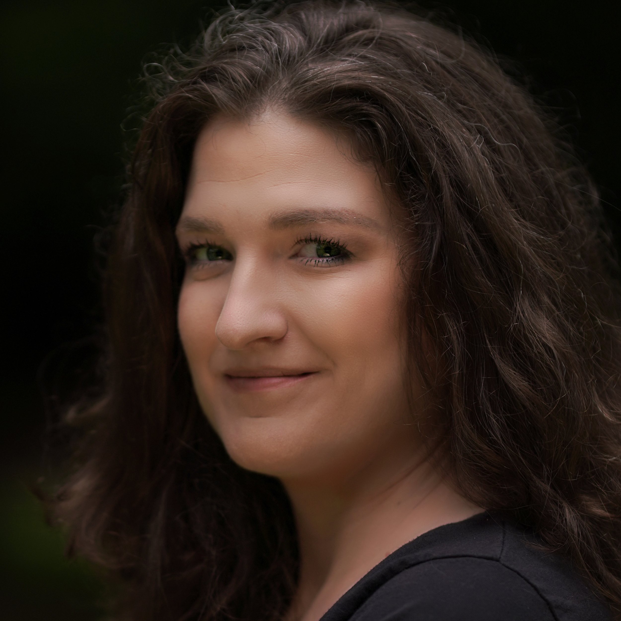 Press Kit — Freya Finch