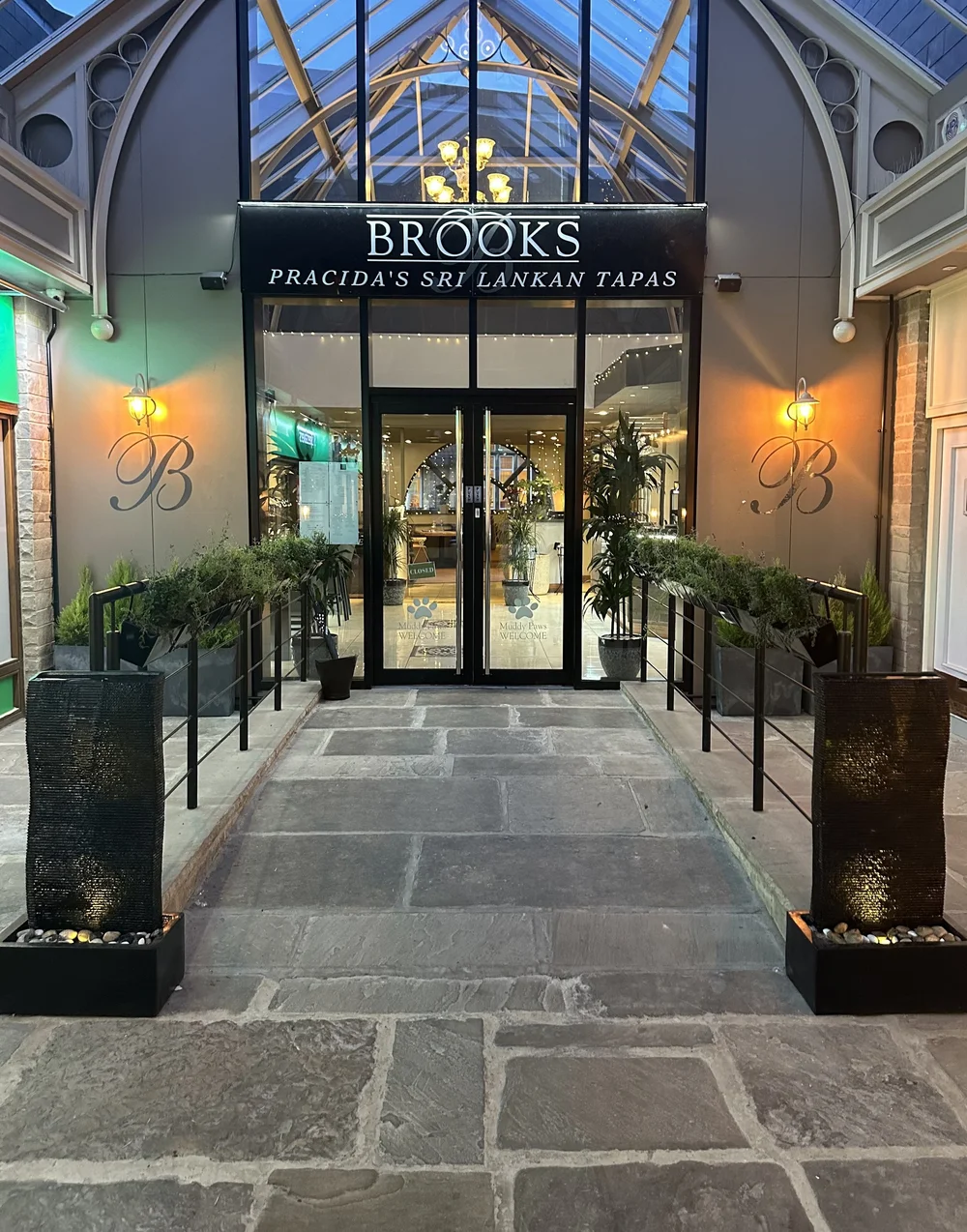 BROOKS SRI LANKAN TAPAS