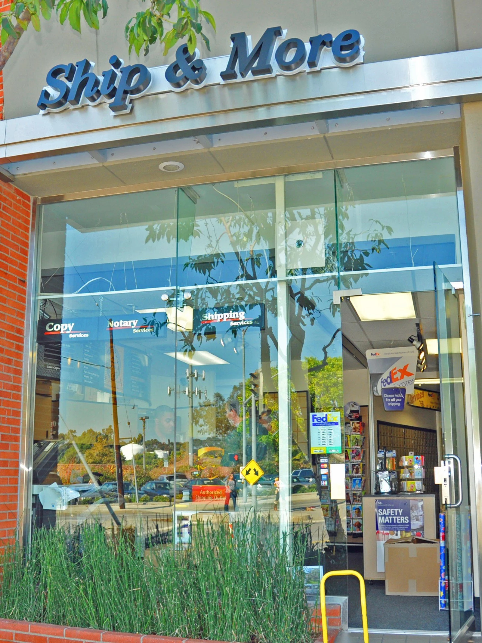 Brentwood Ship and More