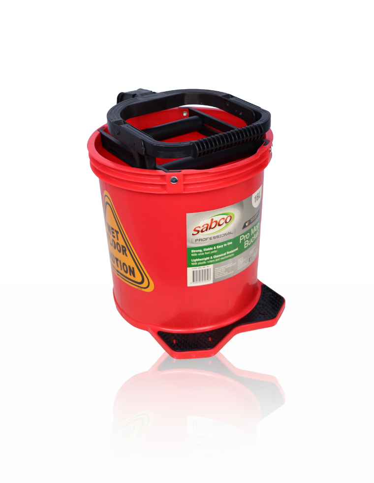 Mop Bucket - 16L - Red (plastic wringer) — Innova Services Group