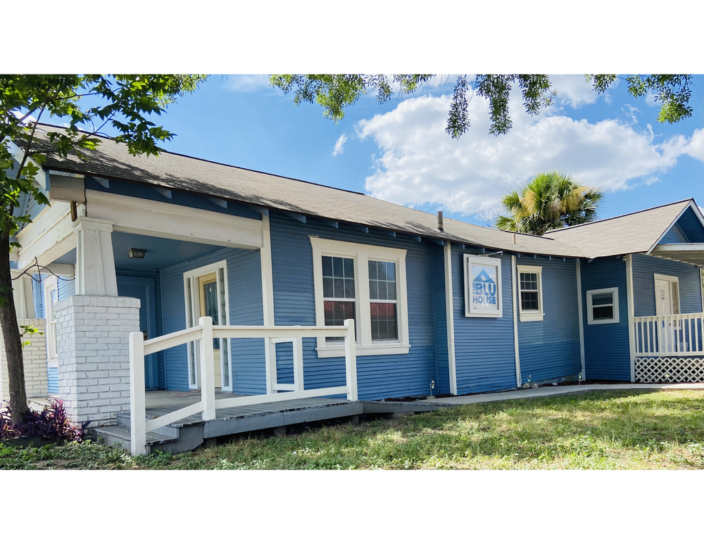 About 3 — The Blu House