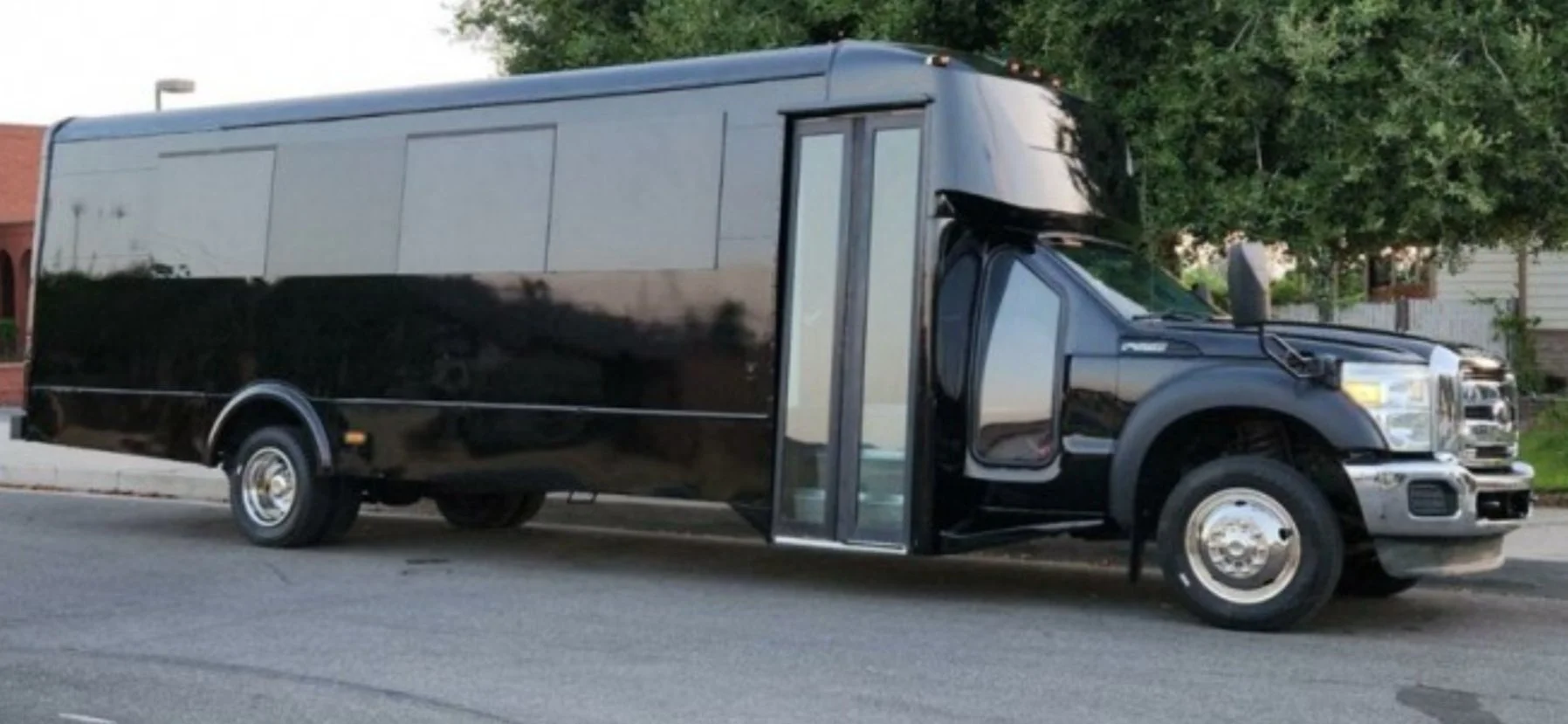 Gallery 3 — Seattle Party Bus Shuttles Sprinter Limo Motorcoach