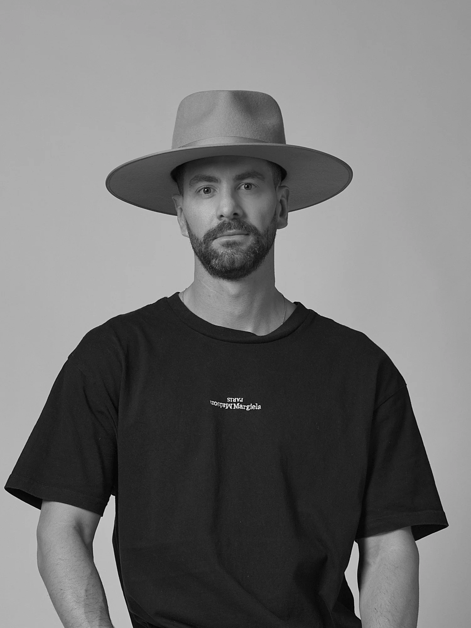 Domestic Artists — One Hit Agency