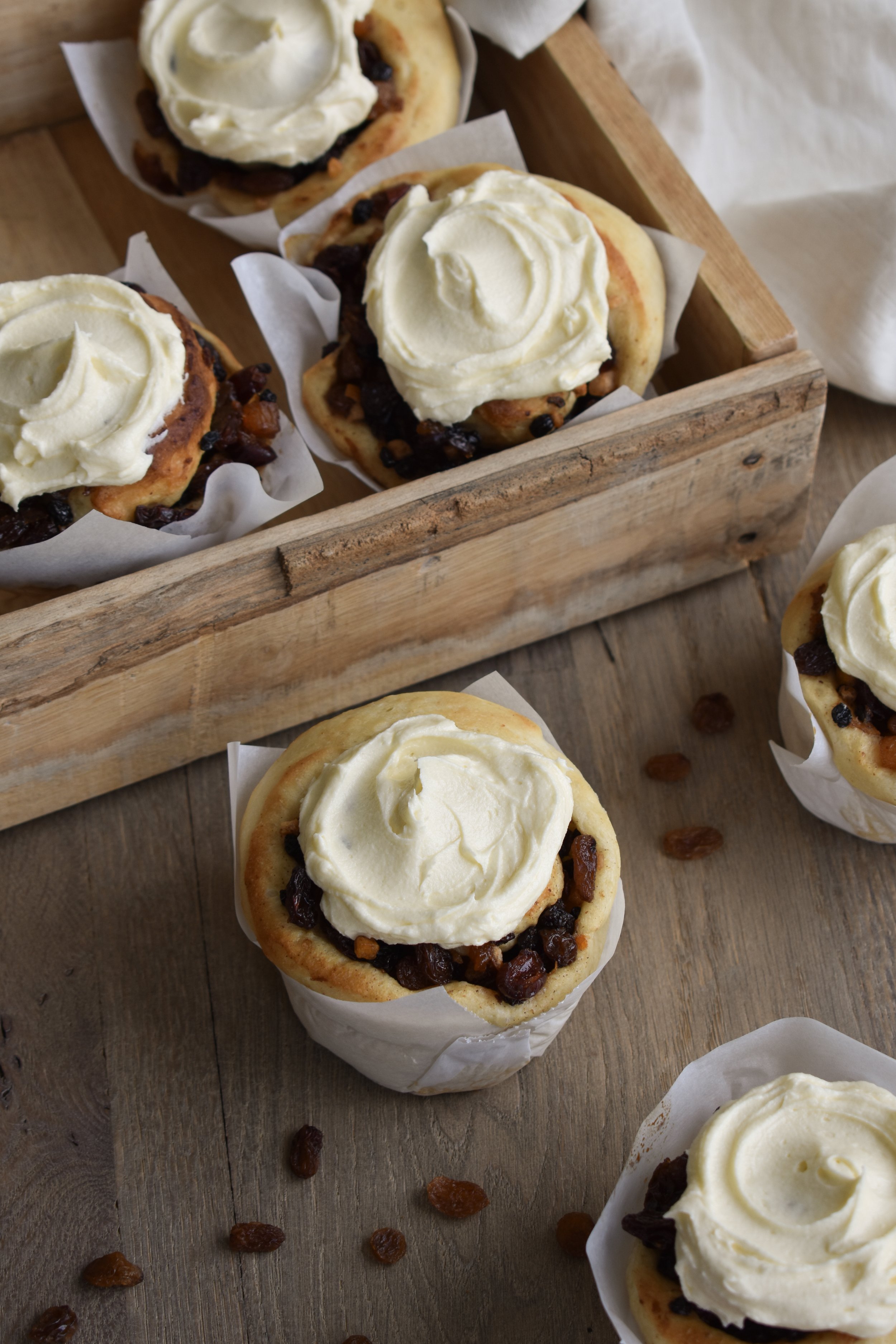 leftover Christmas Fruit Mince Chelsea Buns Recipe for a Perfect ...