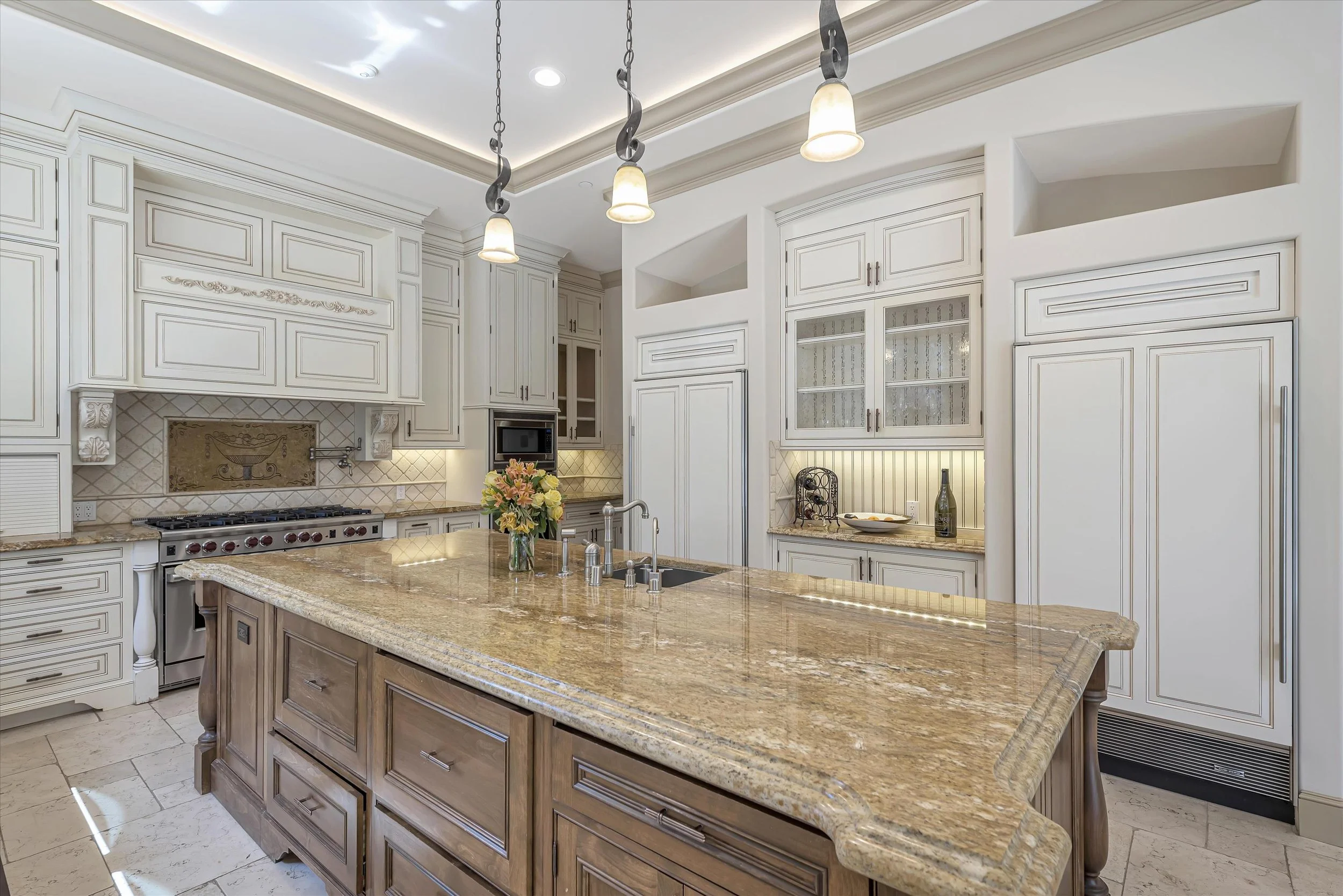 Photos — 28025 Natoma Rd, Los Altos Hills, CA 94022