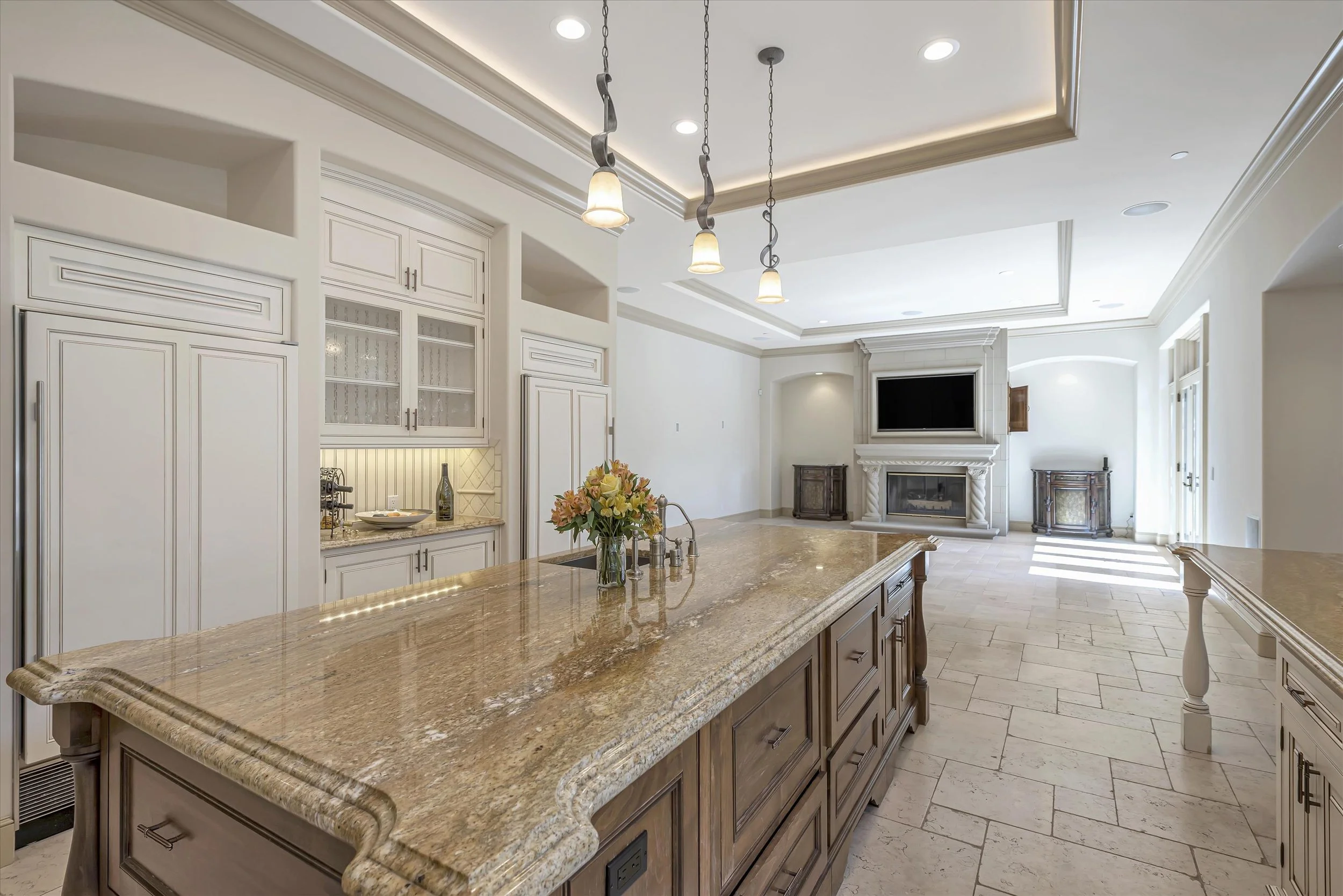 Photos — 28025 Natoma Rd, Los Altos Hills, CA 94022