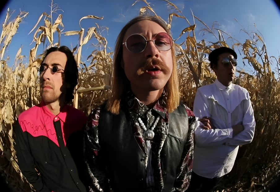 Baby Jey Explores the Cosmic Energy of the Prairies on New Album ‘Crop ...