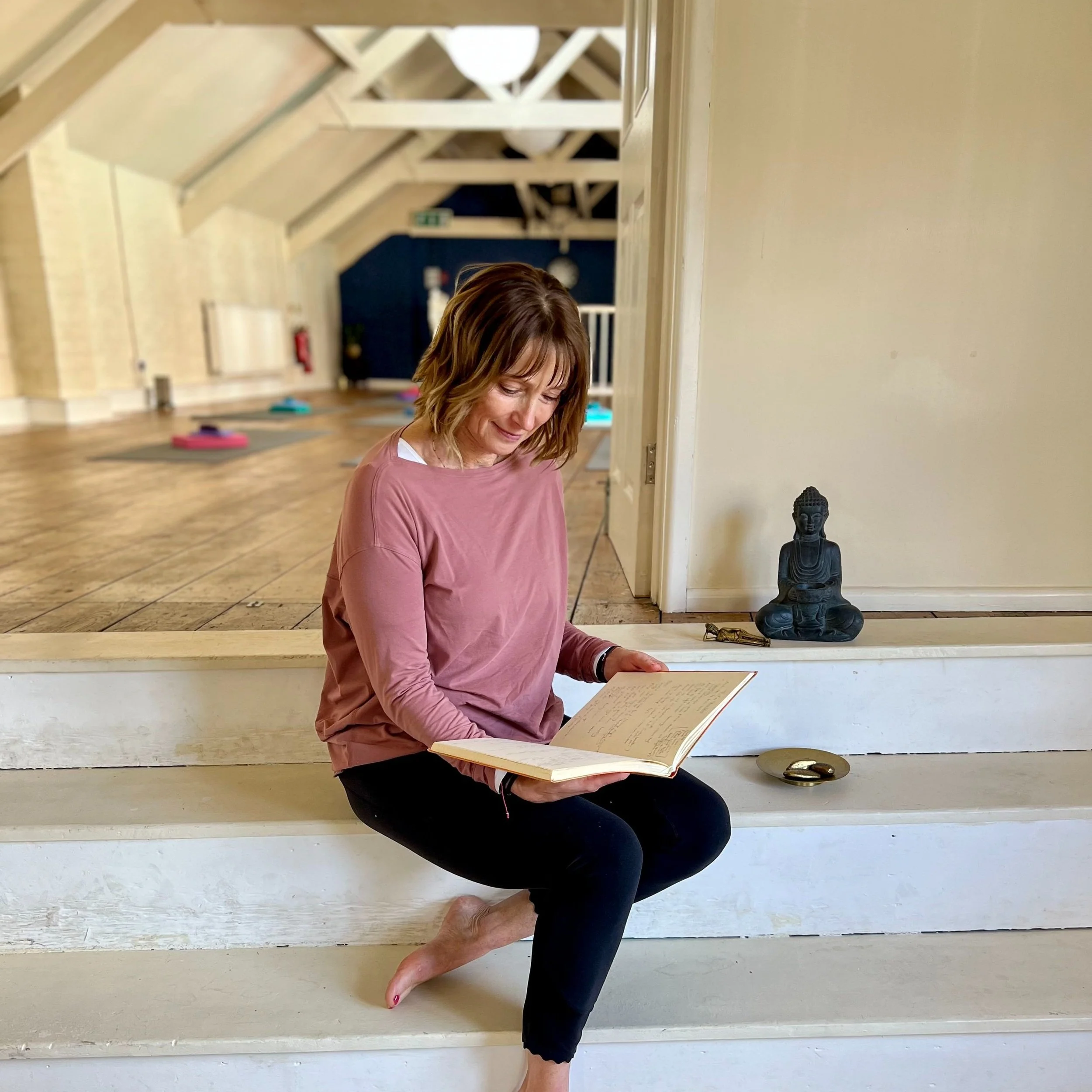 Yoga with Yasmin - Swindon Yoga Classes