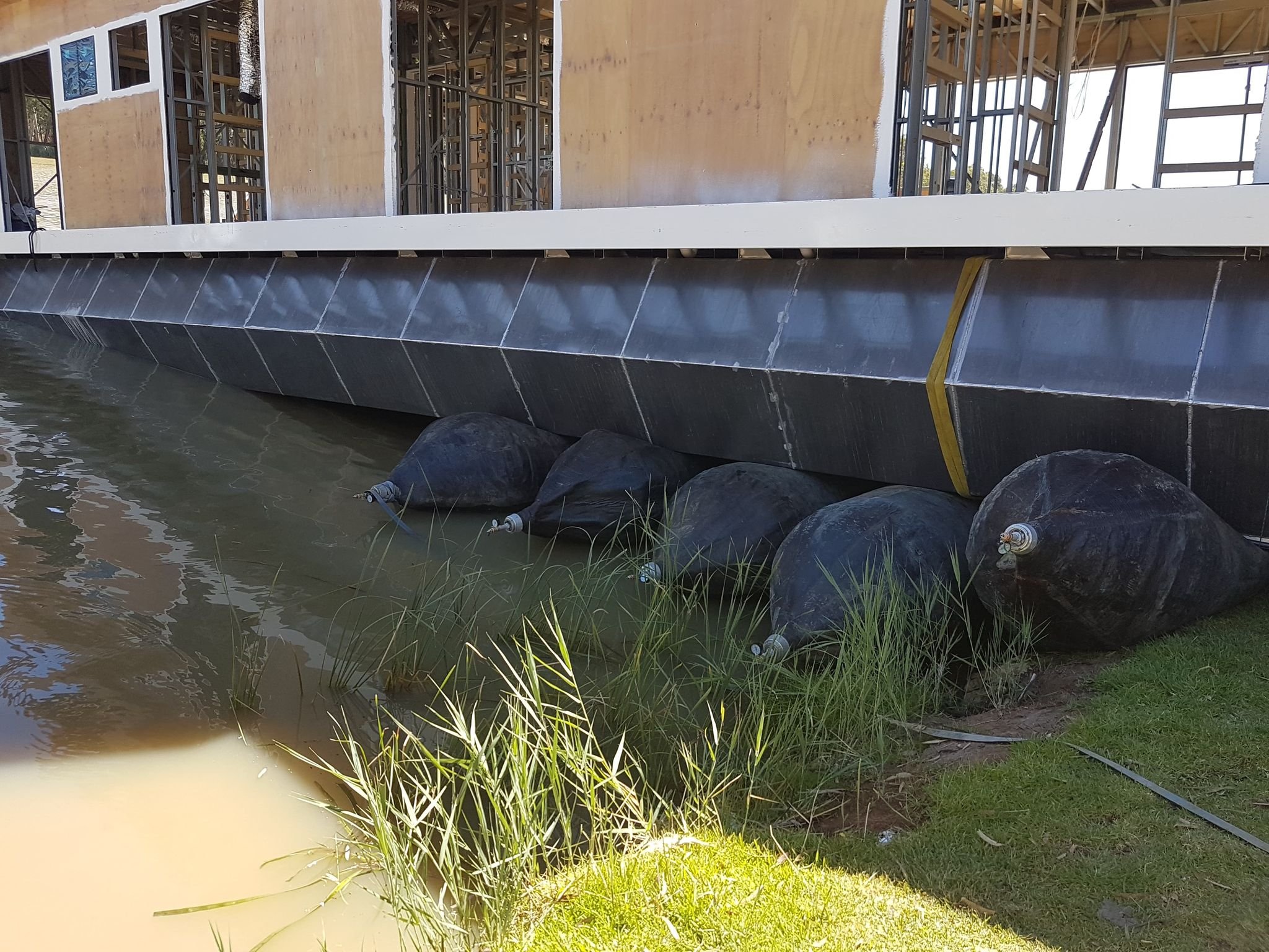 SEND IT MARINE (SIM)