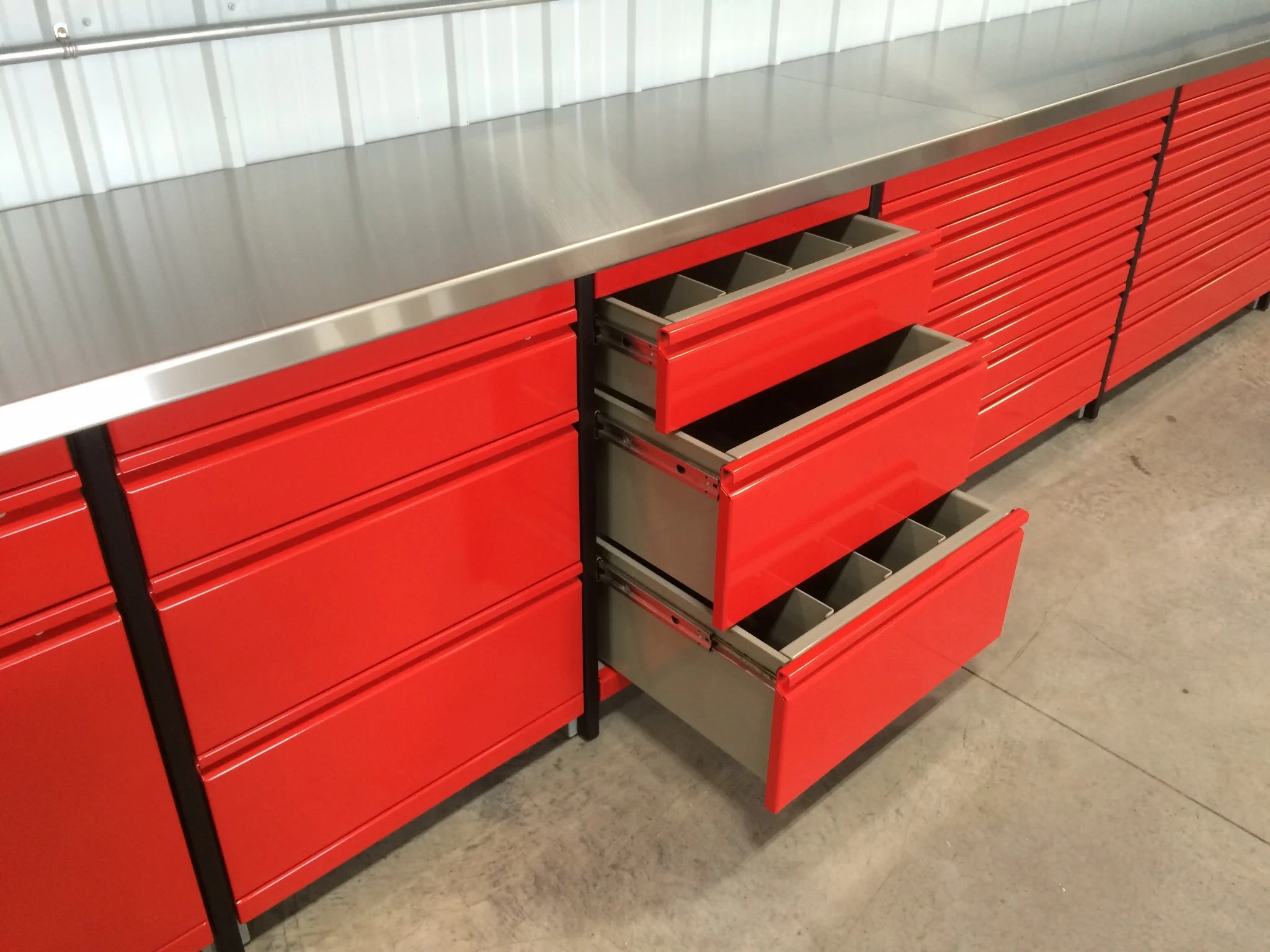 SHOP, GARAGE & LAB CABINETS — DSW Manufacturing