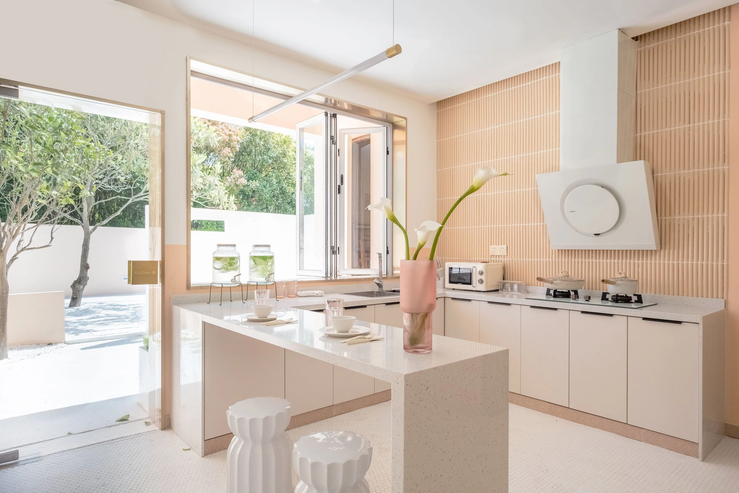 What is Micro Cement? Everything About This Coating That Has No Limits ...