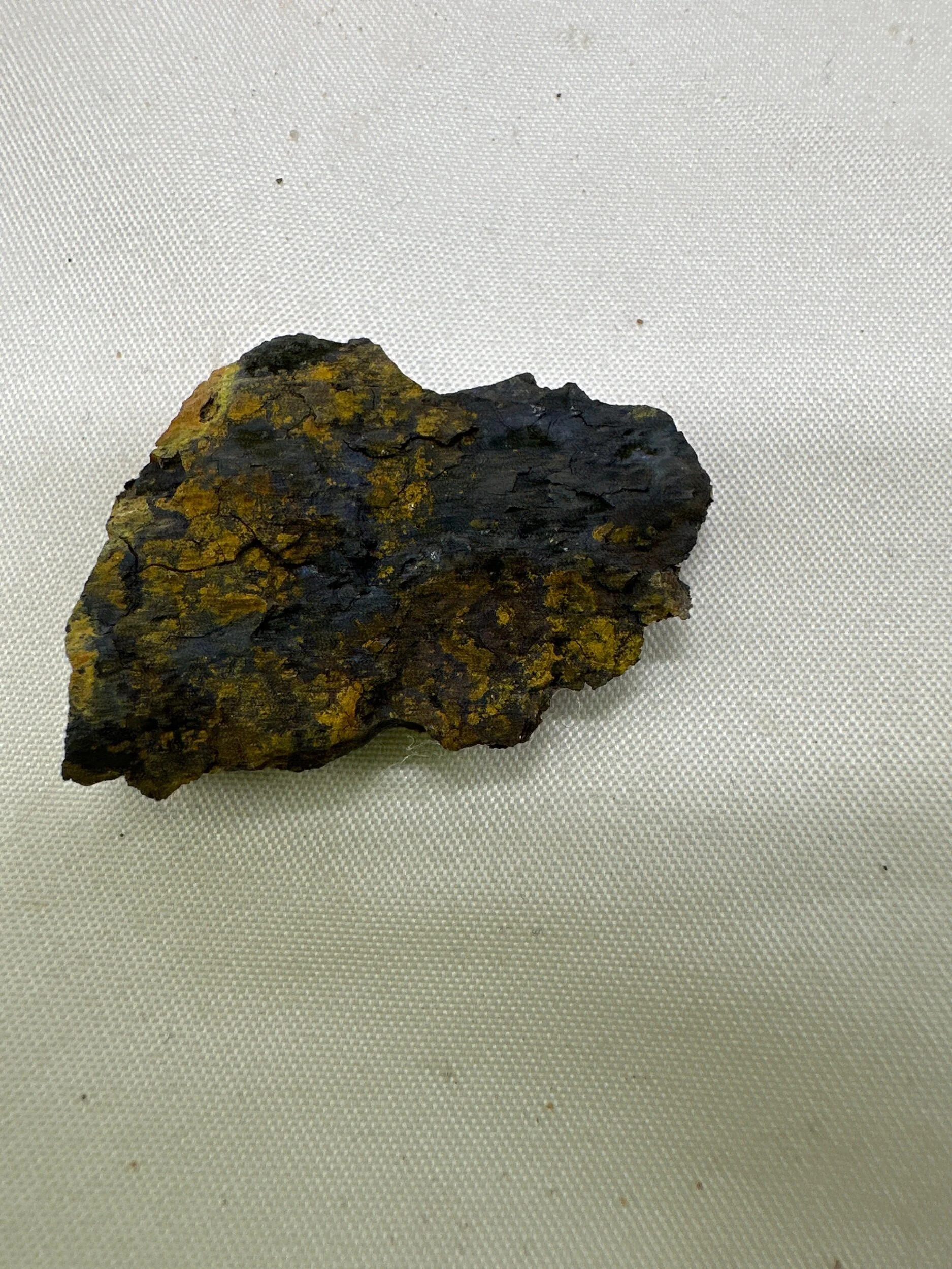 Uranium Ore 5,000 to 10k CPM — Arizona Uranium