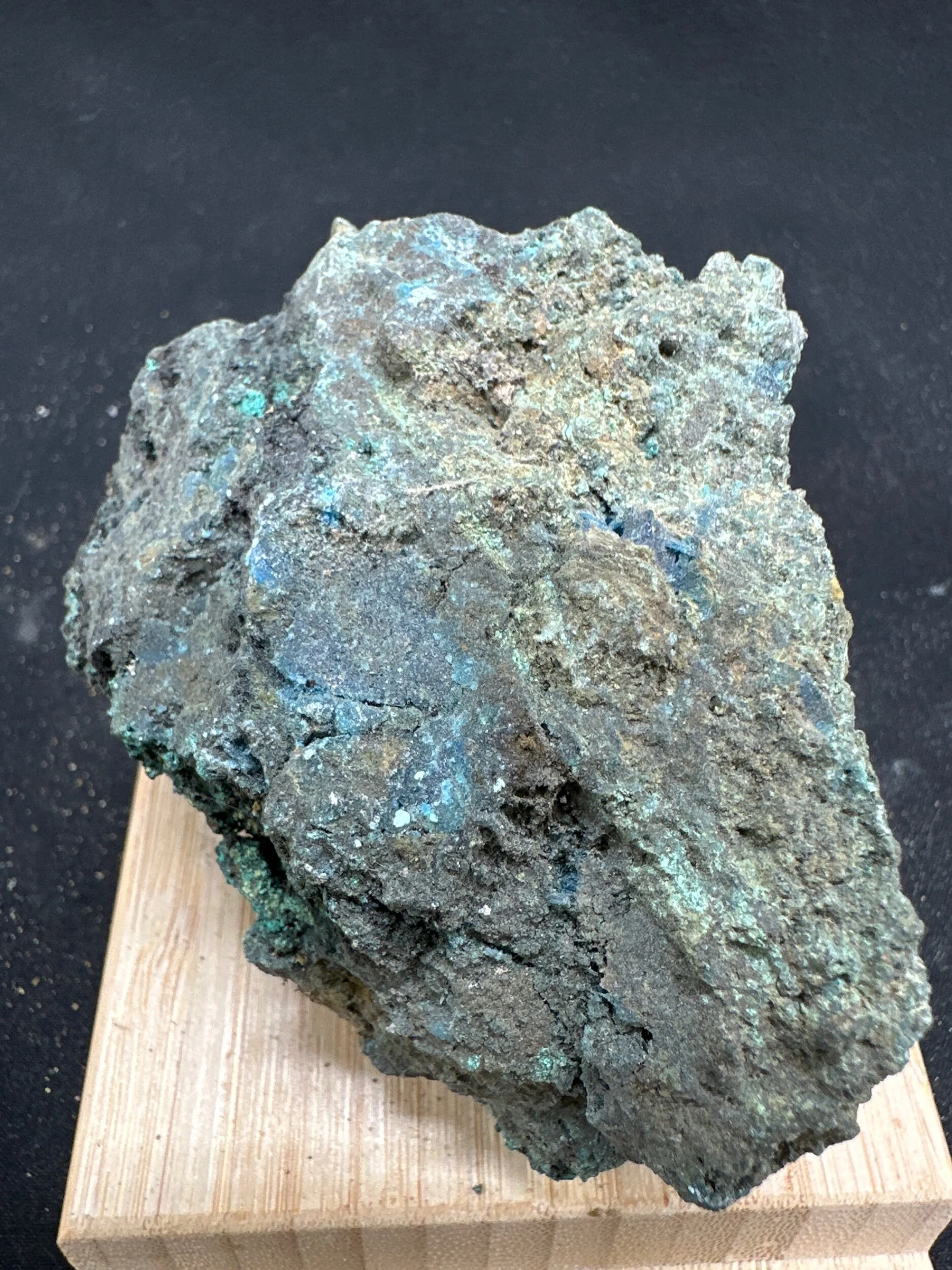 Uranium ore 1,000 to 3,000 CPM — Arizona Uranium