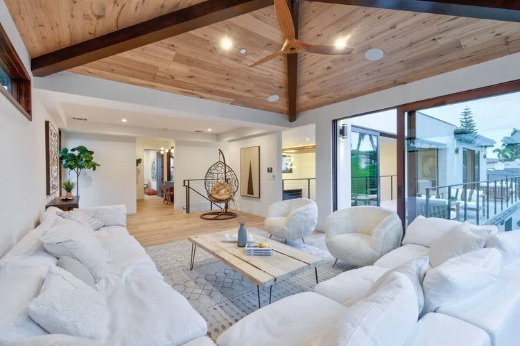 Create a Custom Luxury Home By Remodeling With An Architect