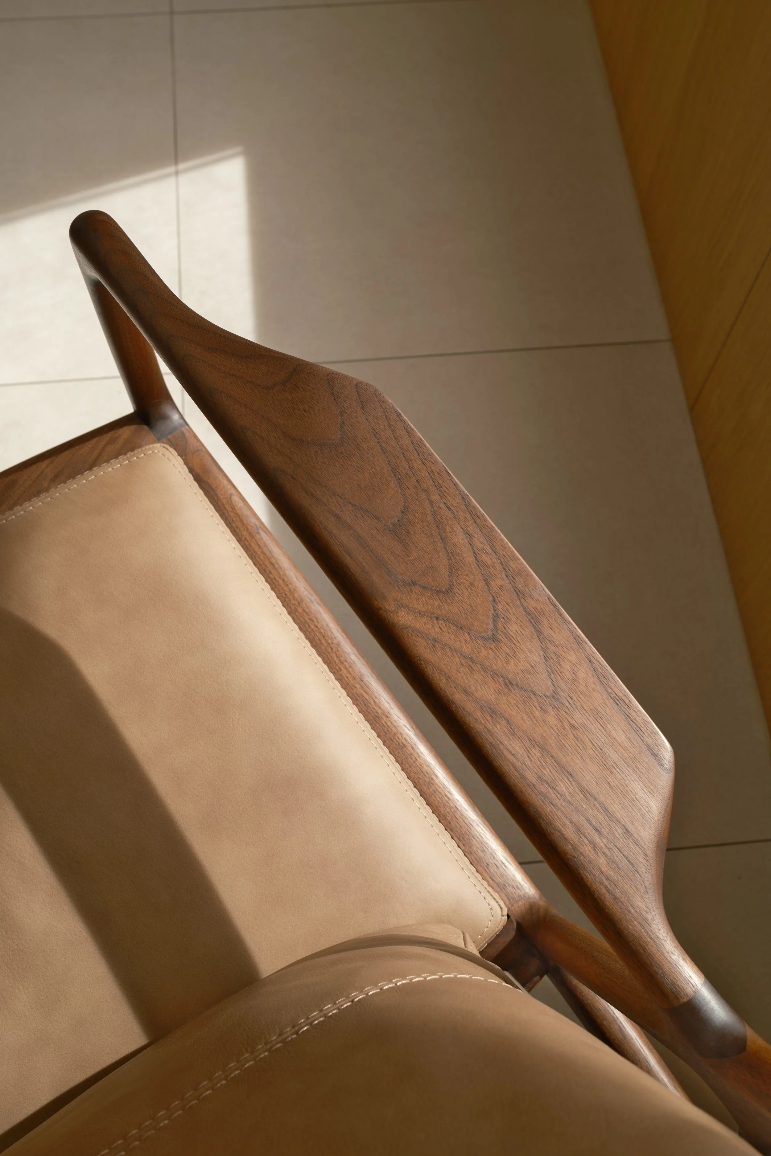 Dedo Easy Chair — Gazzda