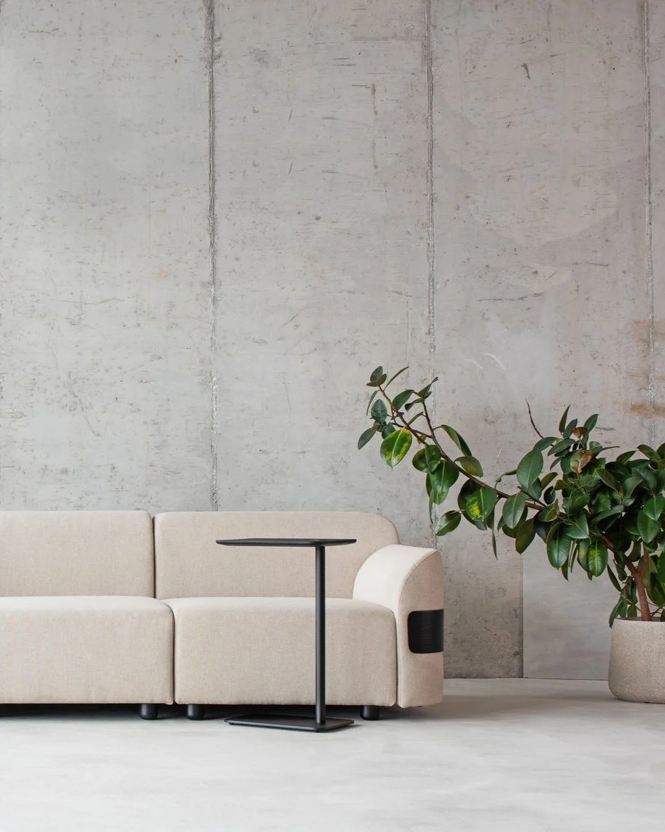 Loop Side Table — Gazzda