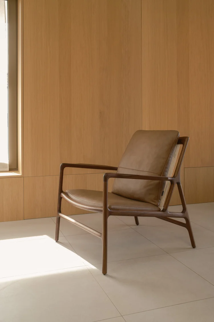 Dedo Easy Chair — Gazzda