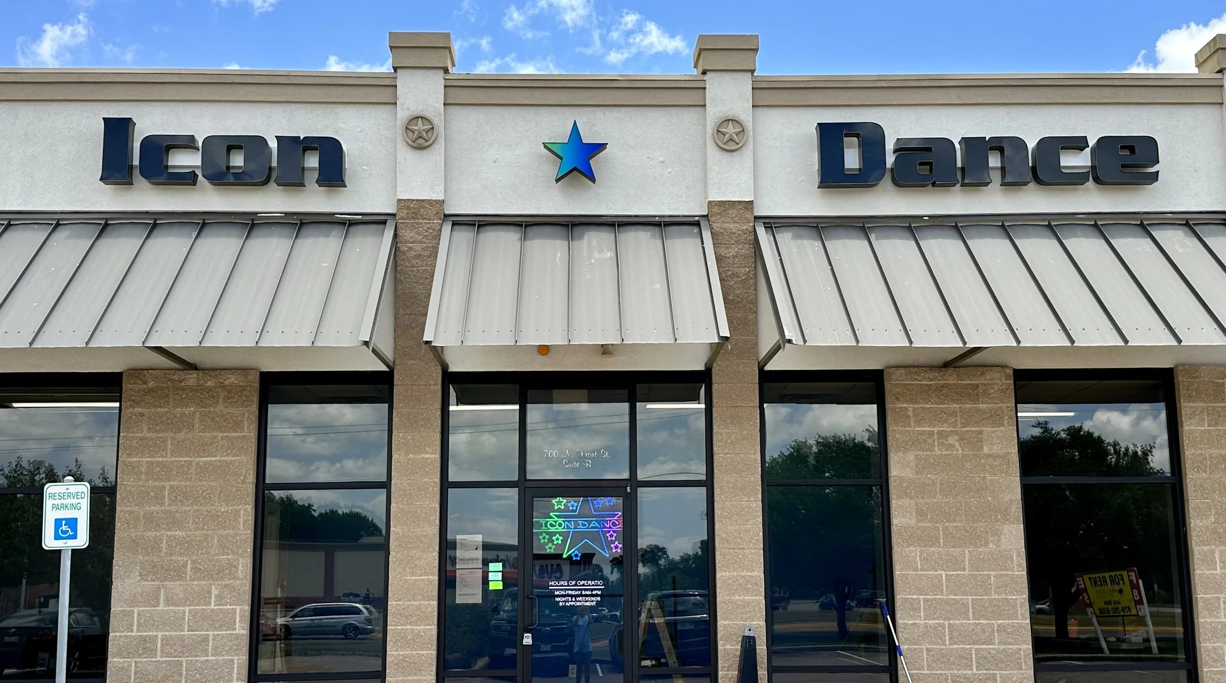 Ballet, Jazz, Tap & More | Angleton, TX | Icon Dance Studio