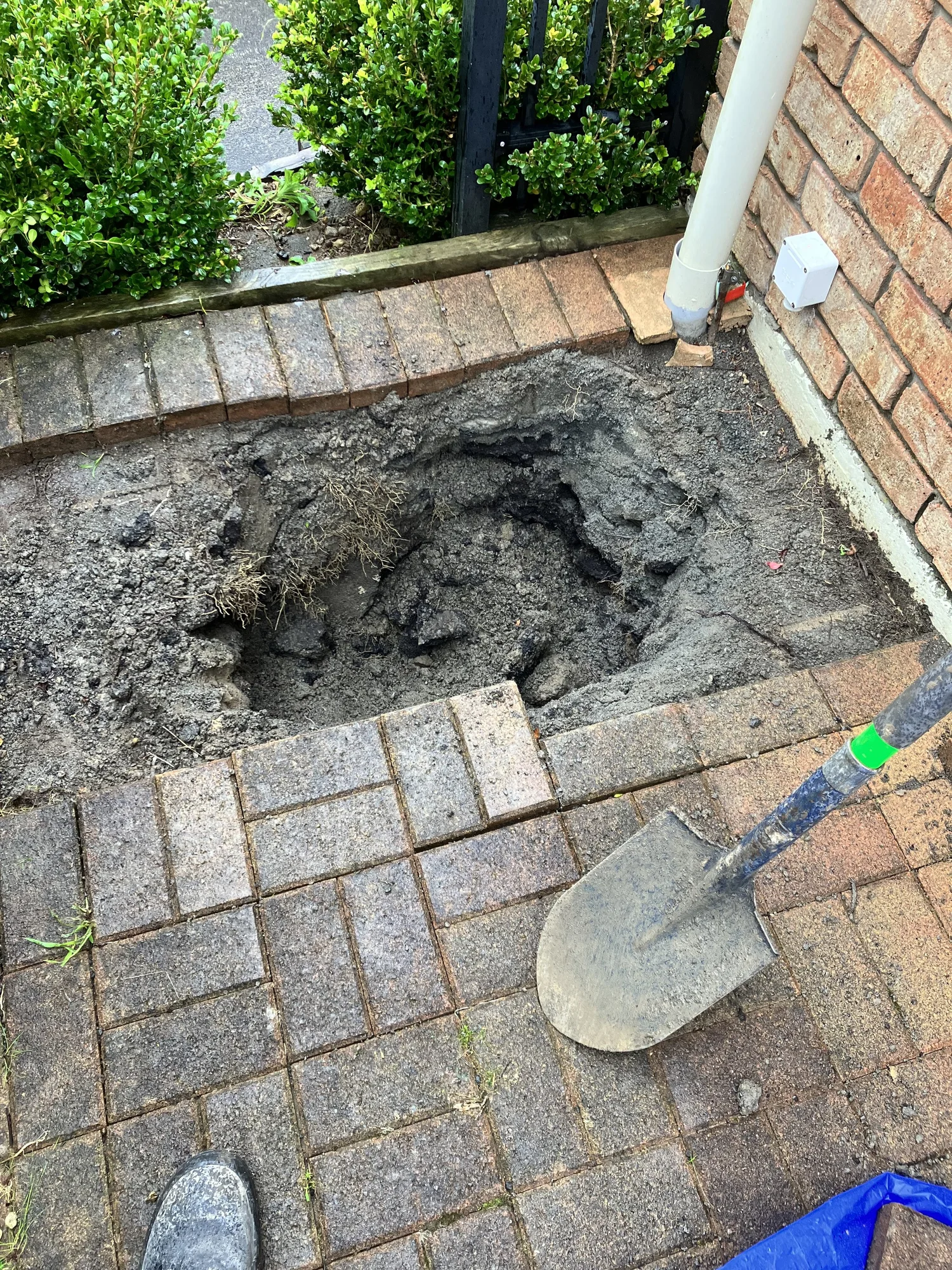 Replacing a water main down a long driveway — Archer Plumbing Solutions