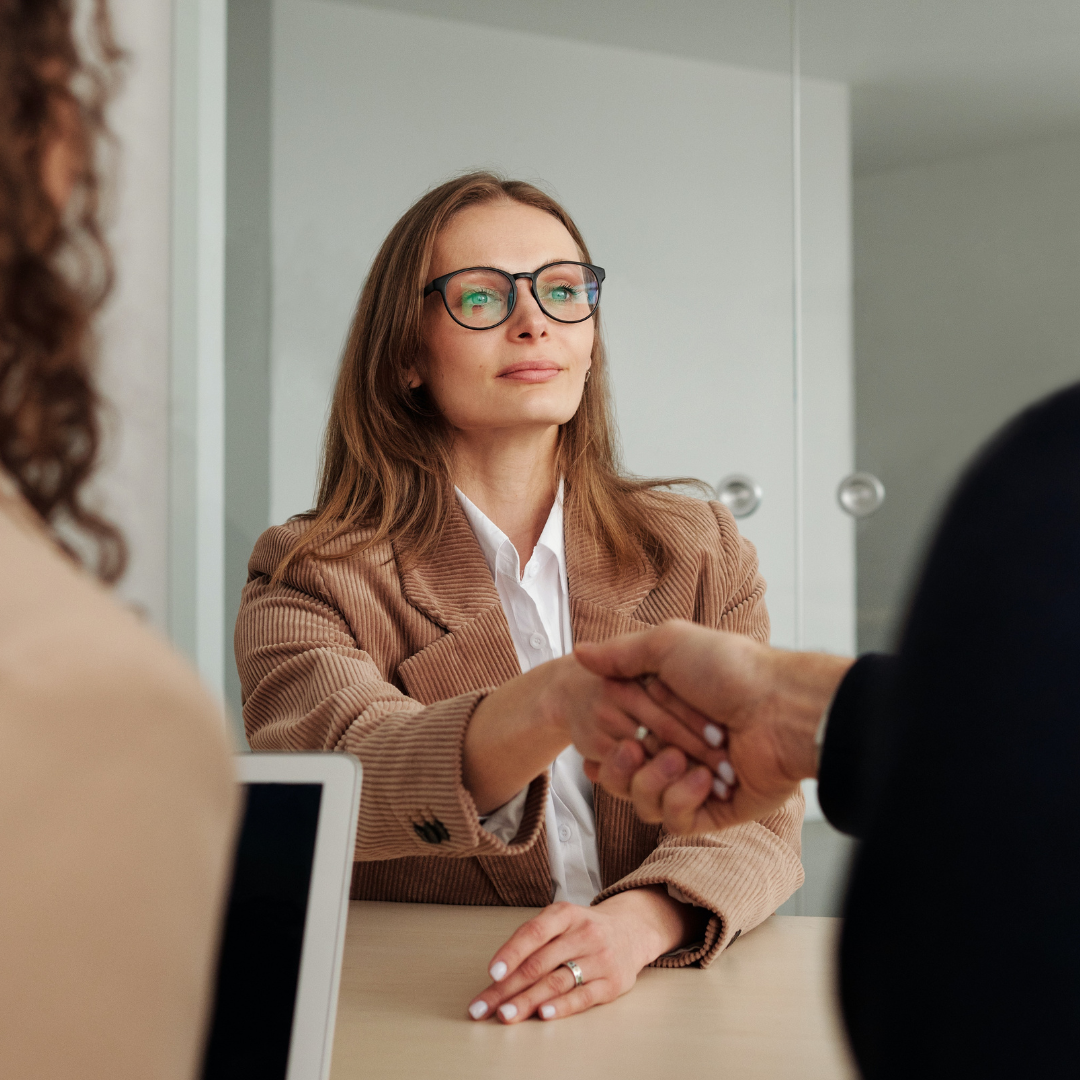 Mastering Your Professional Style: Building a Capsule Wardrobe for Work ...