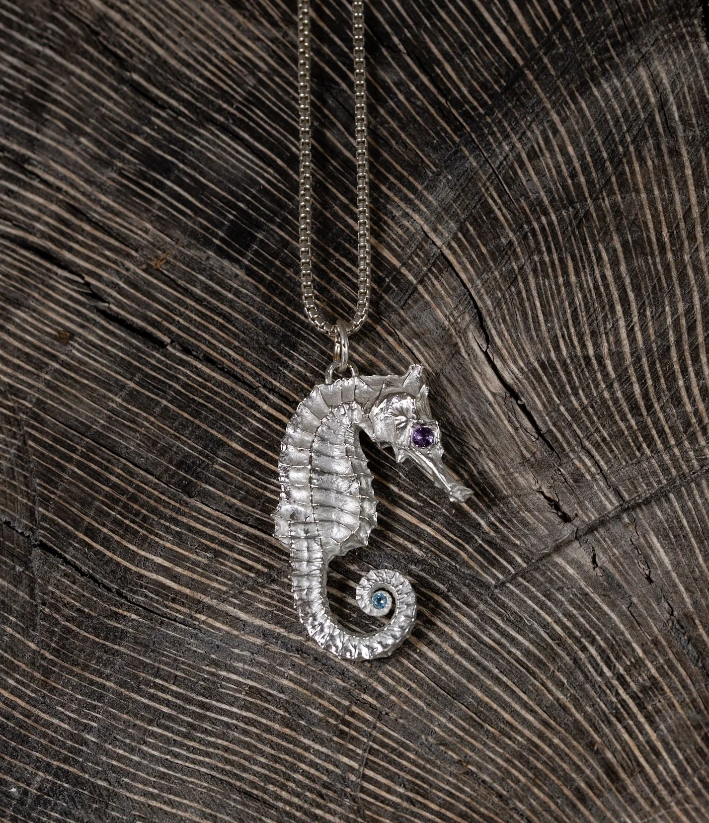 Dive into the Depths of Style: Sea-Inspired Jewelry Design — Lexaco