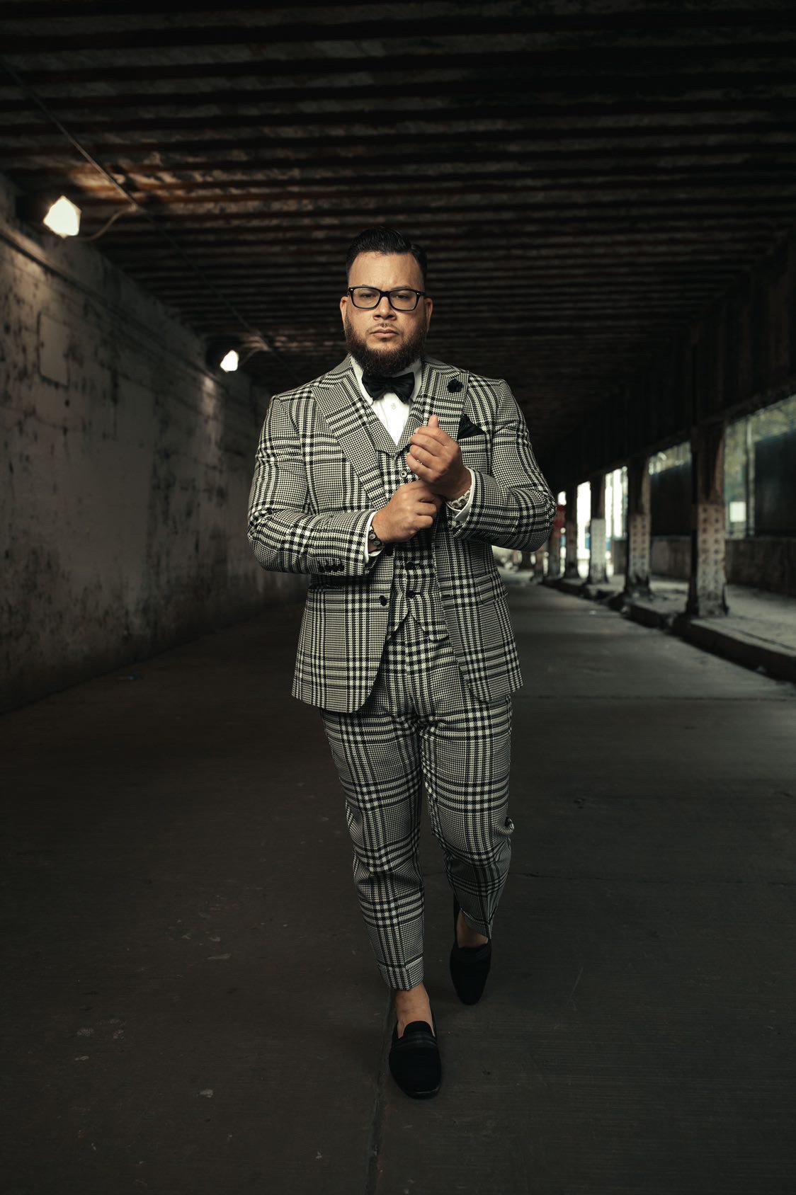 Custom Suits Toronto - Wedding Suits, Men & Women's Suits