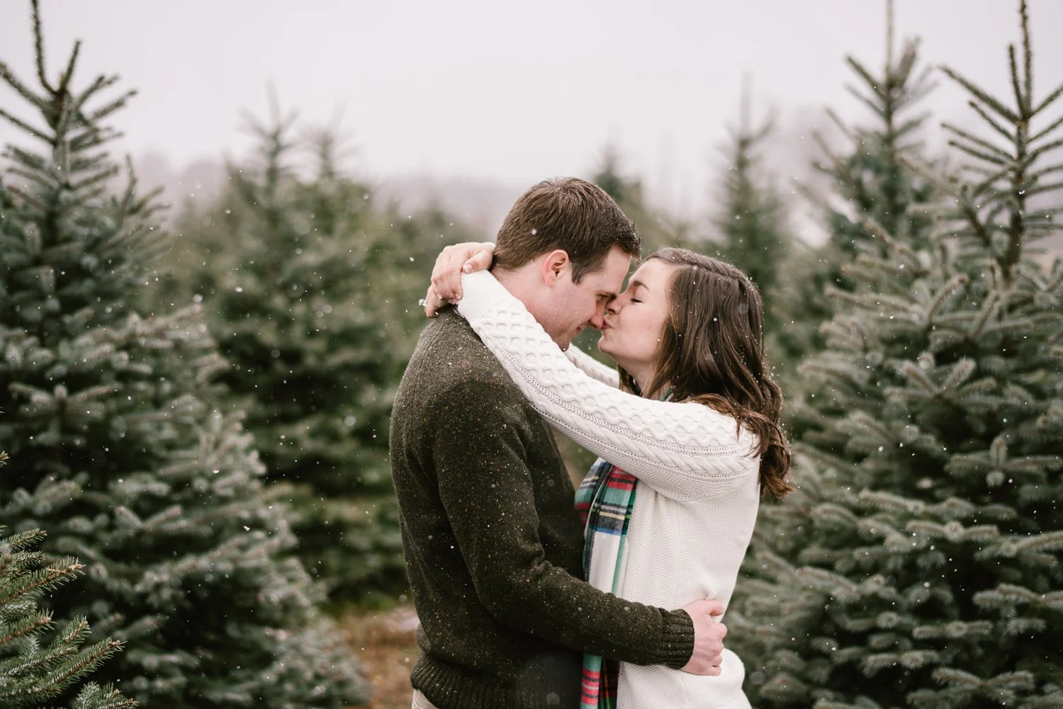 Grand Rapids, Michigan | Christmas Tree Farm Couples Session