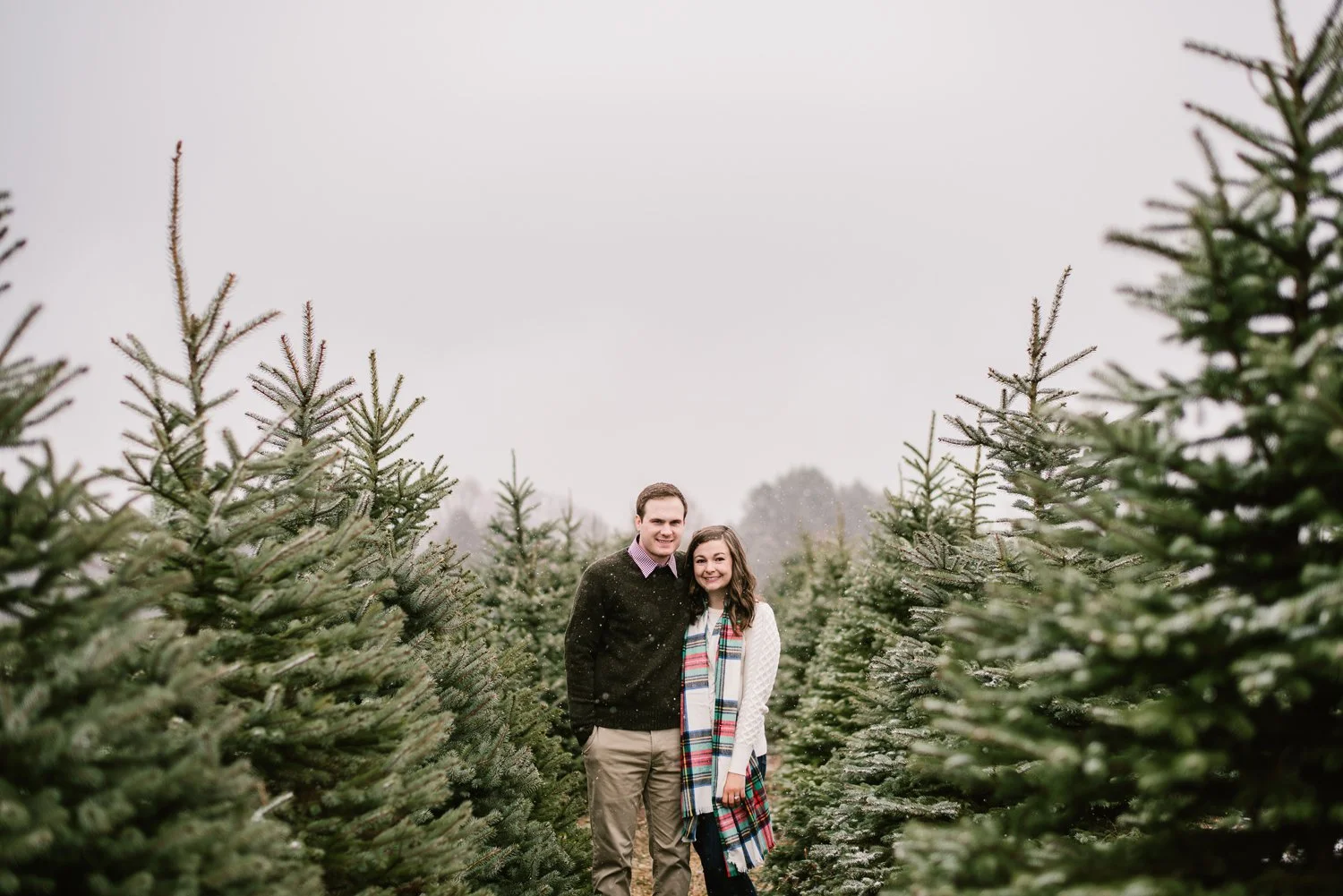 Grand Rapids, Michigan | Christmas Tree Farm Couples Session