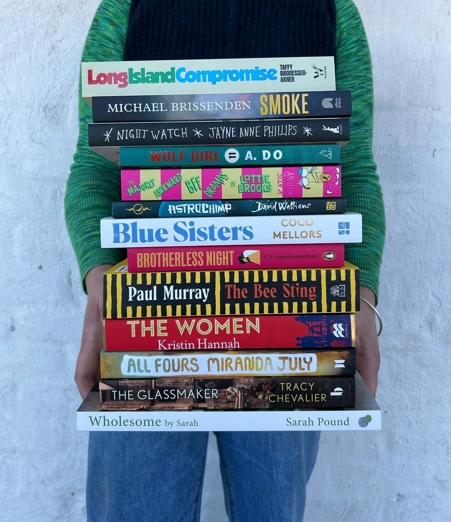 Home — Heads & Tales Bookstore