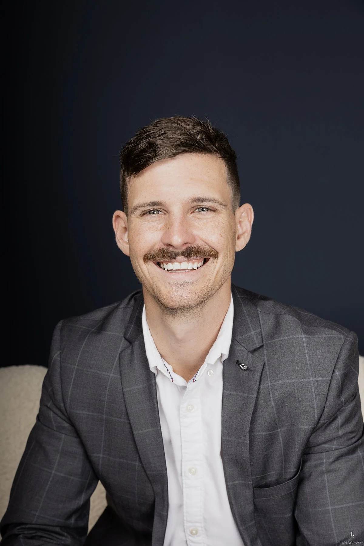 About Us — 4556 Chamber