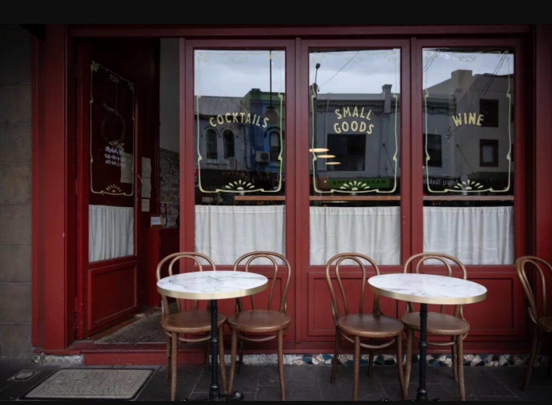 Contact 3 — Huelo Bar