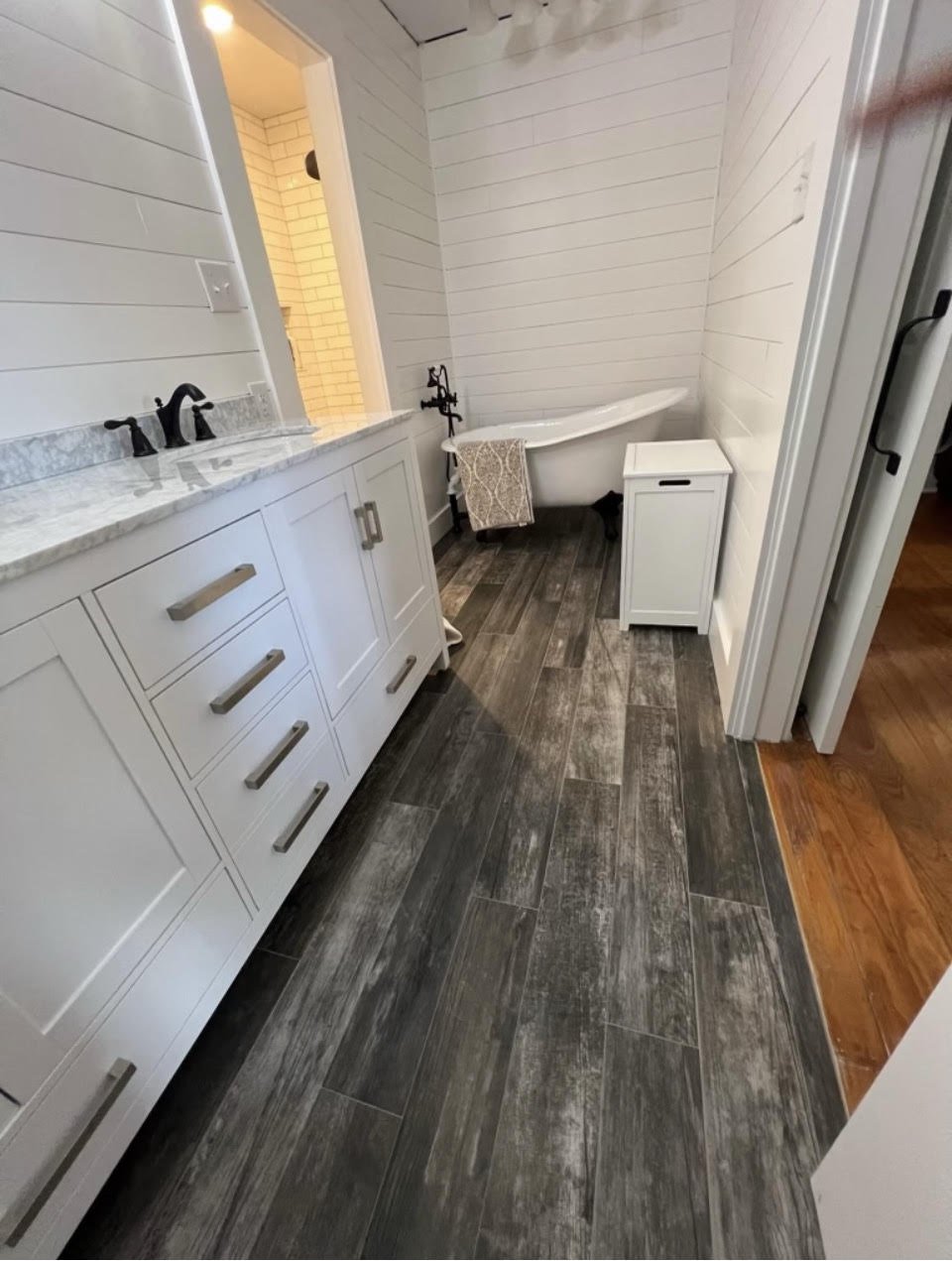 Gallery — G& C Custom Homes, remodeling & roofing